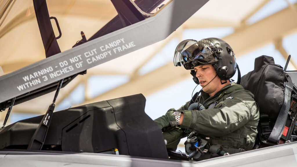 The World’s Greatest Flight Simulator Is for F-35 Pilots Only – JSFsim ...